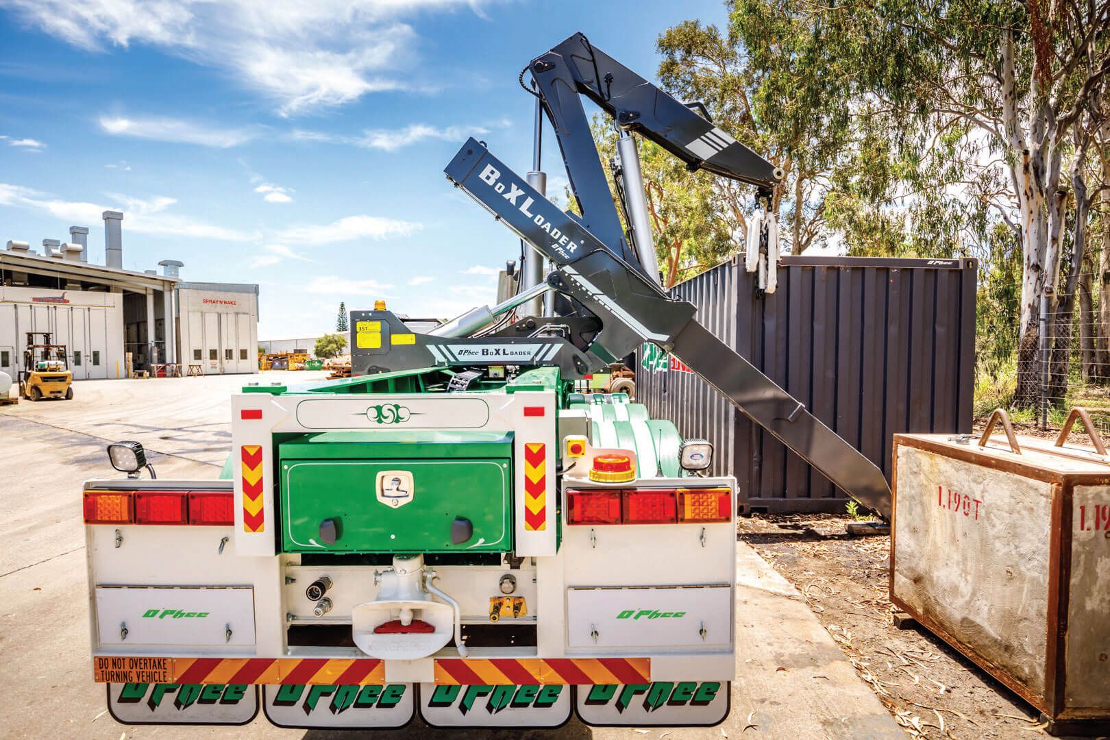 BoXLoader Multi Loader Trailer - O'Phee Trailers - The Drake Group